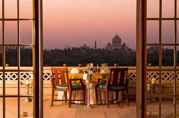 5 Best Hotels To Stay In Agra Near Taj Mahal | indiator