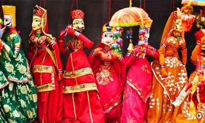 Udaipur Boat Ride with Puppet Show